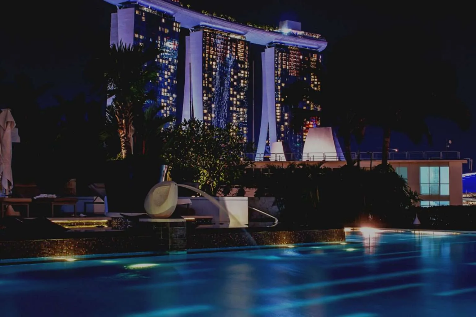 Revolut launches first-of-its kind vending machine dispensing free ...